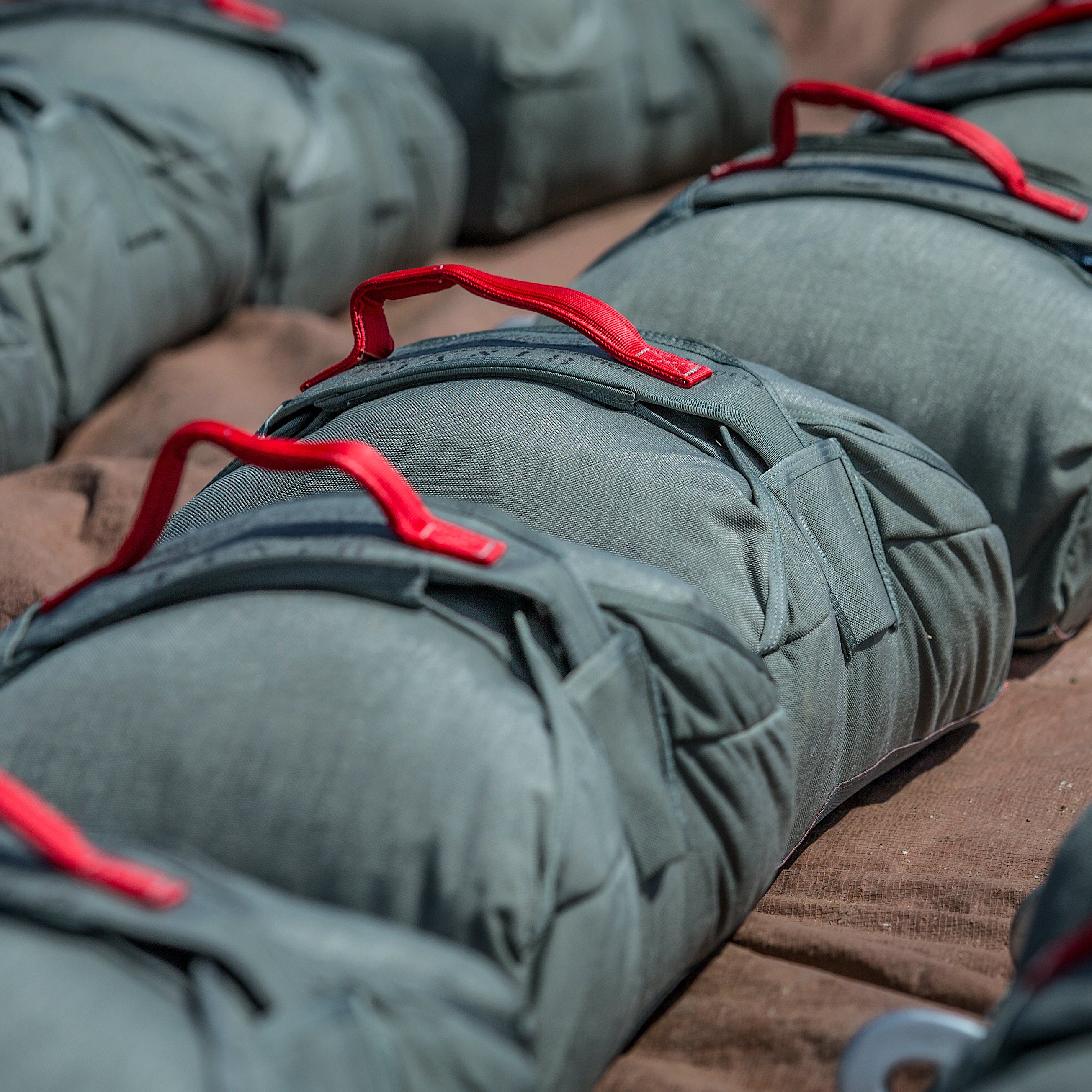 The T-11 Parachute: A Key Asset in Airborne Operations – Hawkrigger