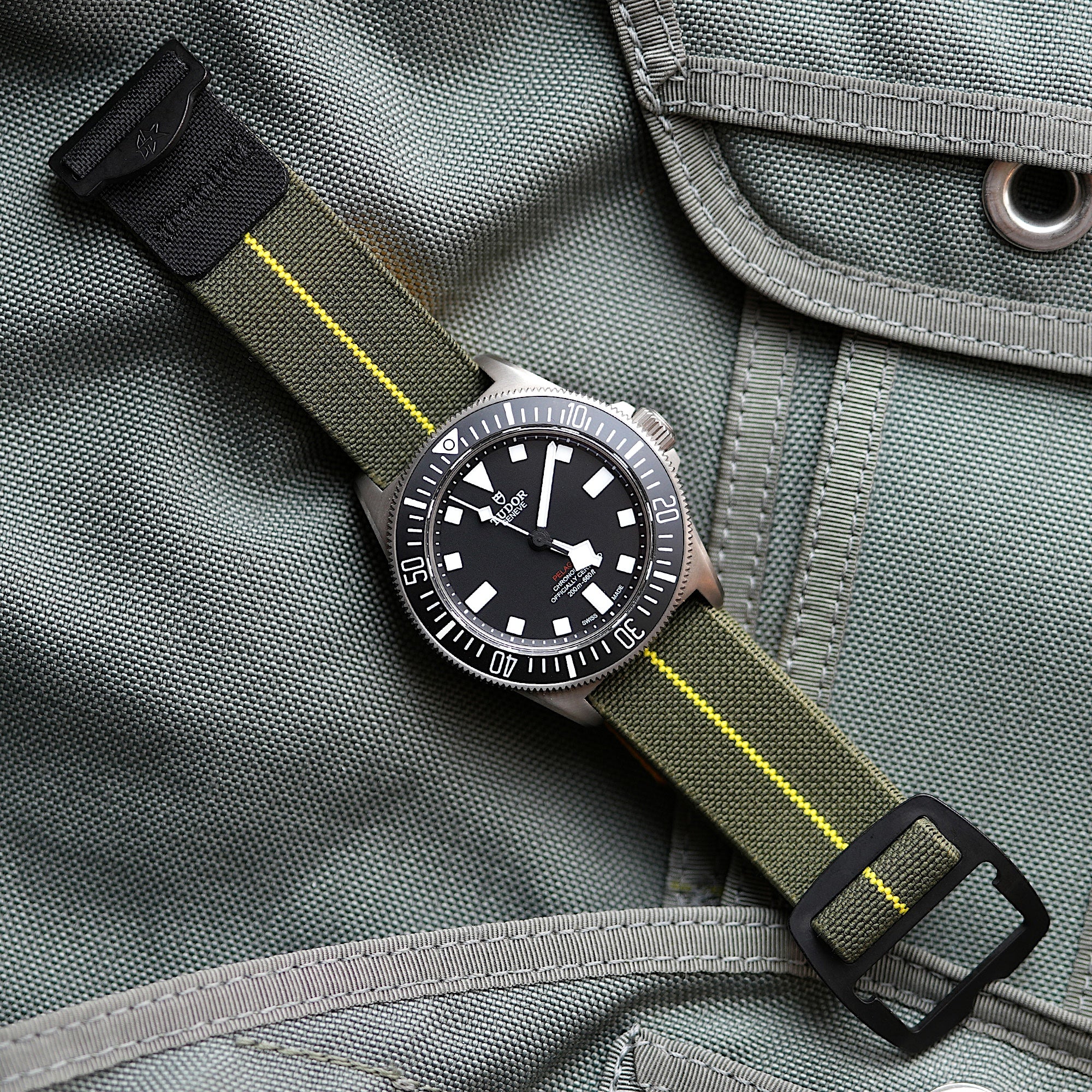 Riggerband M2 Dark PVD Green/Yellow [Fixed Bar & Spring Bar Version ...
